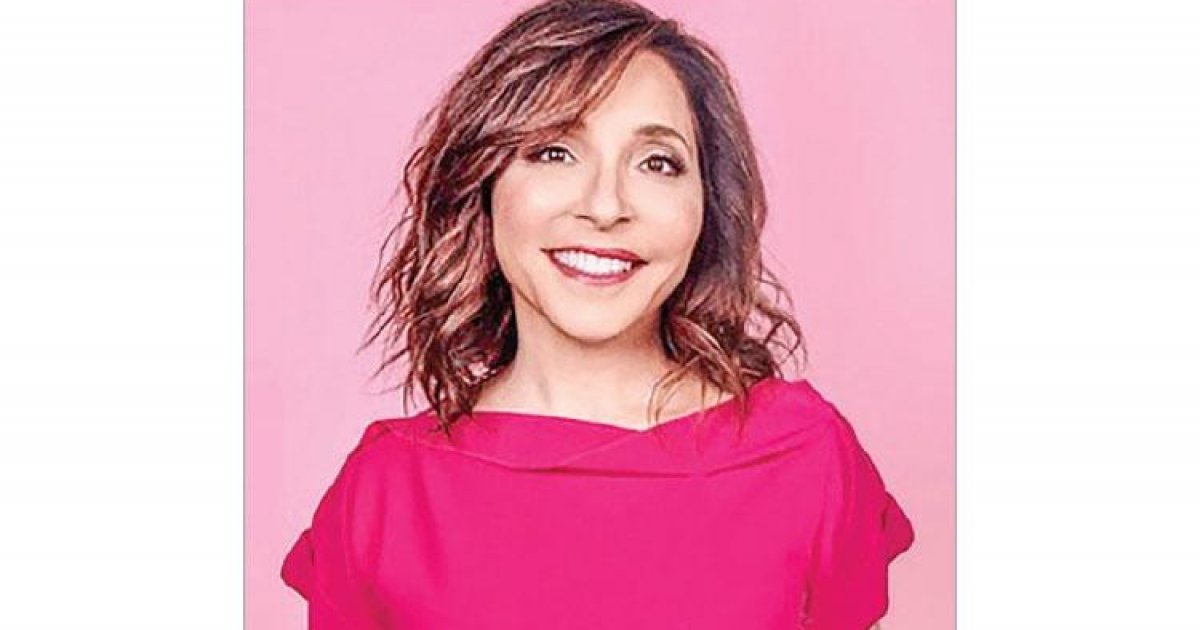 টুইটার প্রধানের পদে নারী!